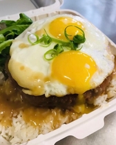 Da Ultimate Grindz Hawaii
